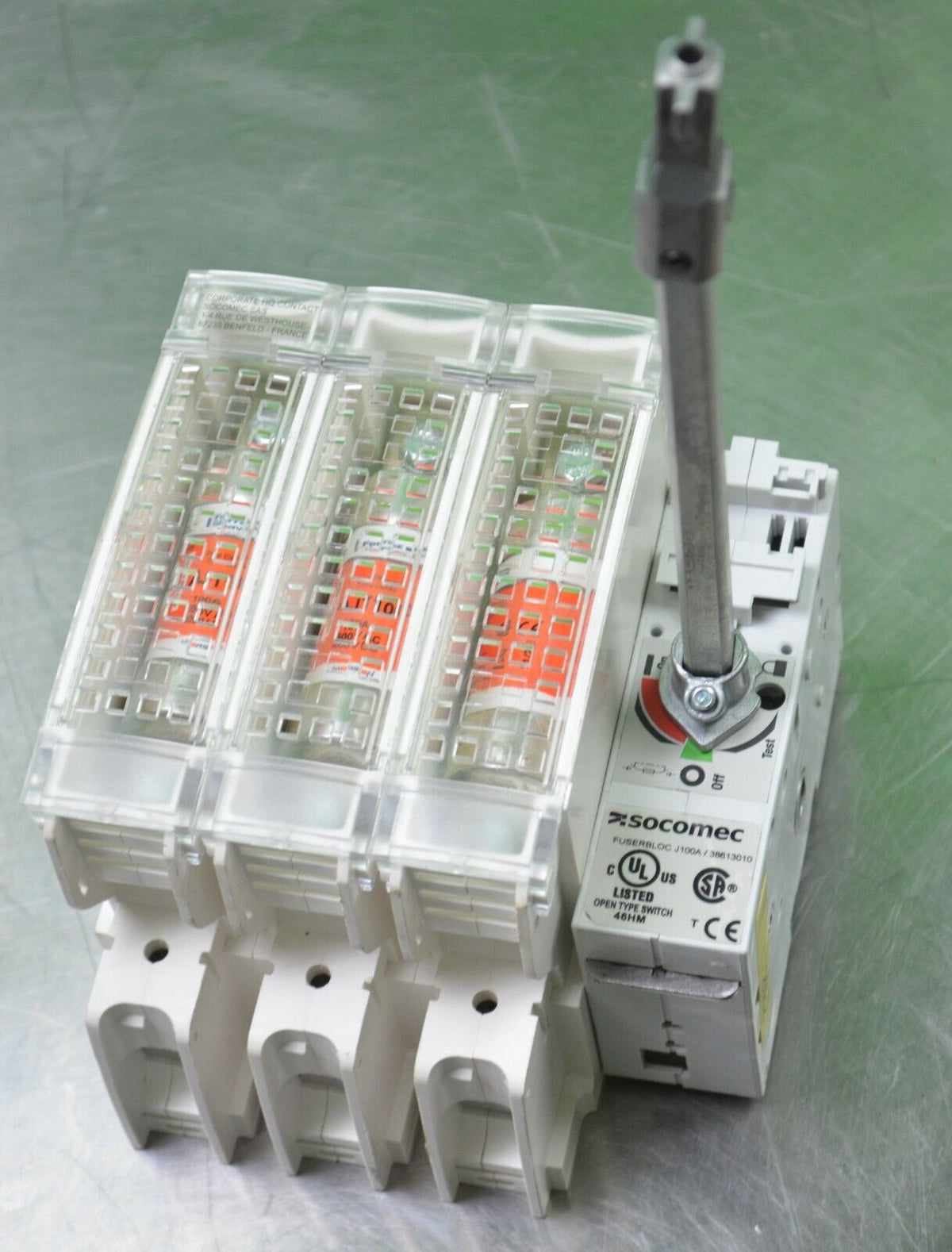 SOCOMEC FUSERBLOC J100A 3-Pole 600V Open Type Switch 46HM with 3 AJT10 ...